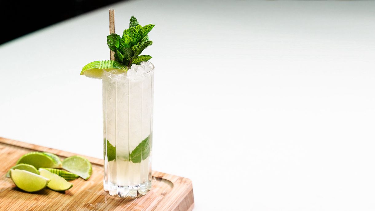 No-Muddle Mojito Recipe (To Make Them Faster)